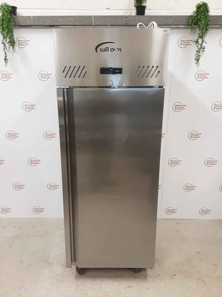 Williams Single Upright Fridge (NCE5027) – Nationwide Catering Equipment